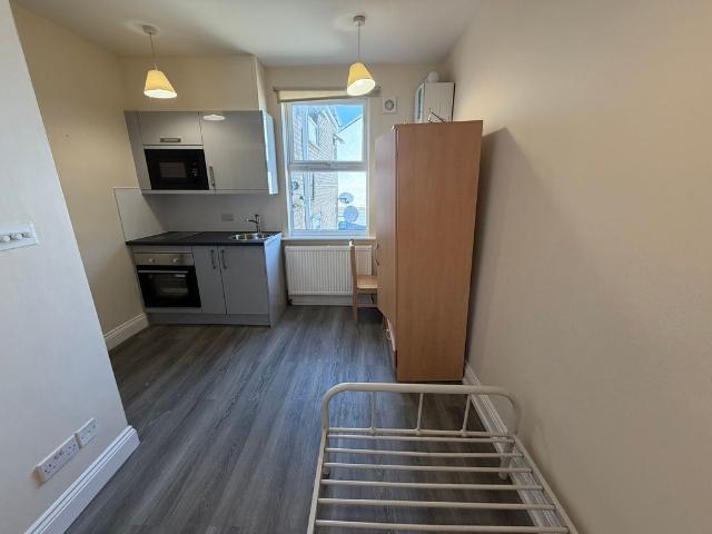 Priory Park Road, London NW6, Studio to rent, £1,408 pcm | PrimeLocation