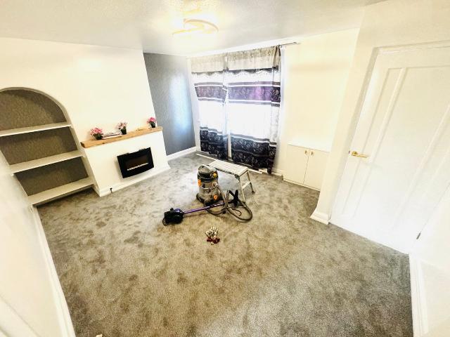 Priory Road, Wellingborough NN8, 3 bed property to rent, £1,150 pcm | PrimeLocation