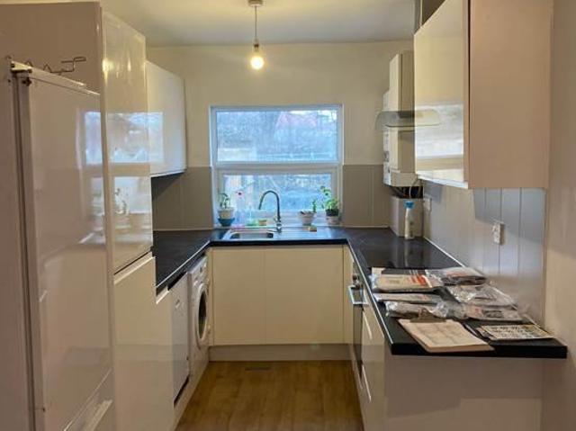Priory Road, CR7 7QA 4 bed terraced house to rent £2,700 pcm £623 pw