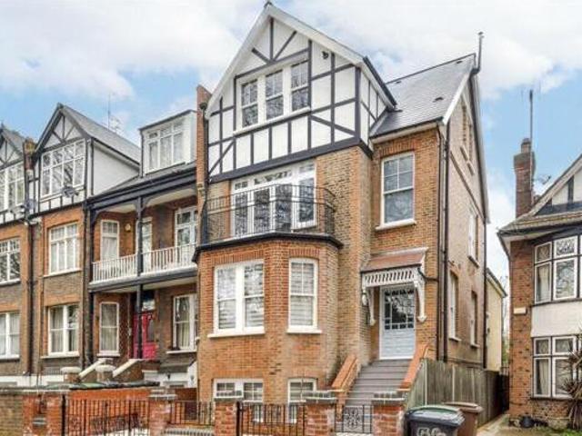 Priory Road, London, 1 Bedroom Flat