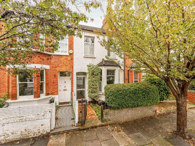 Priory Road, London W4, 1 bed flat to rent, £1,700 pcm | PrimeLocation