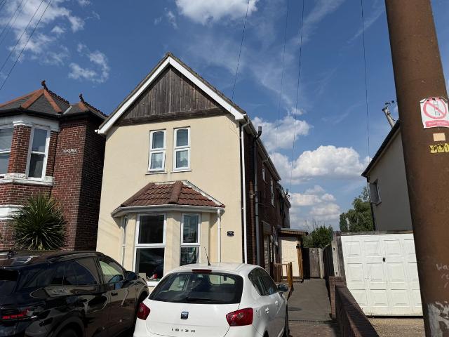 Priory Road, Southampton SO17, 1 bed flat to rent, £775 pcm | PrimeLocation