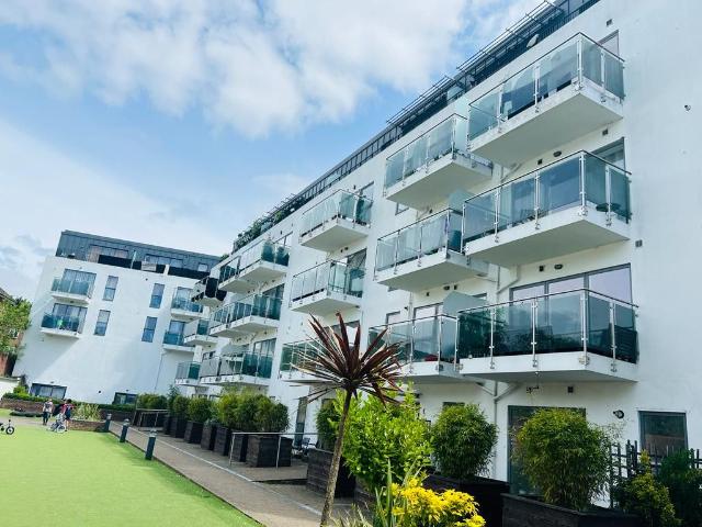 Punam Apartments, 40A Windsor Close, Northwood, Middlesex HA6, 2 bed flat to rent, £2,000 pcm | PrimeLocation