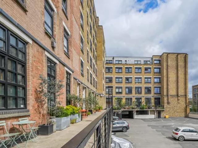 Punderson's Gardens, London, E2 9QR, United Kingdom | 2 bed apartment for rent #168186894 | Rentberry