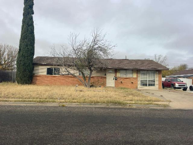 Pueblo St