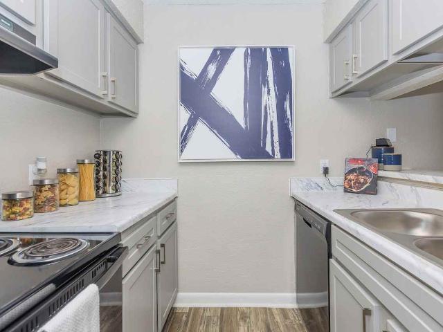 Puerto Del Mar Studio Apartment for Rent at 3802 Caravelle Pkwy, Corpus Christi, TX 78415 South Side
