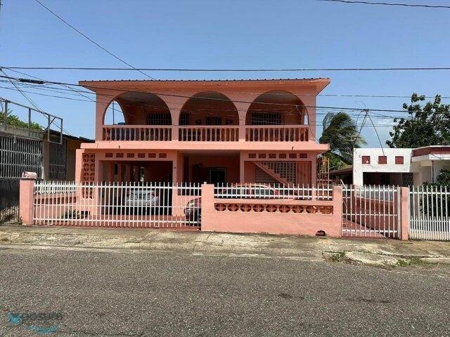 Puerto Rico, Arecibo, Home For Sale