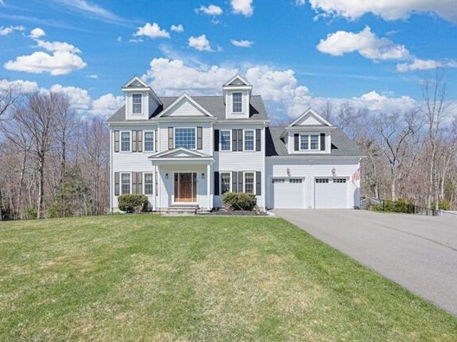 Puffer Dr, Mendon, Home For Sale