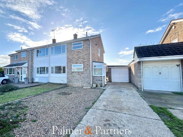 Puffinsdale, Clacton On Sea, Essex CO15, 3 bed semi detached house to rent, £1,450 pcm | PrimeLocation