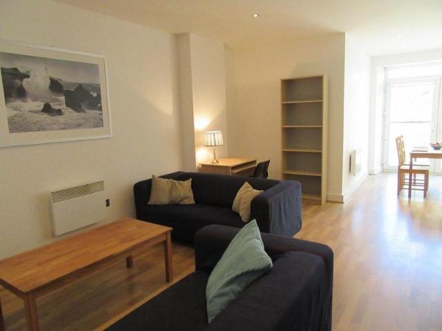 Pugh Buildings, Cowell St, Llanelli. SA15, 1 bed flat to rent, £650 pcm | PrimeLocation