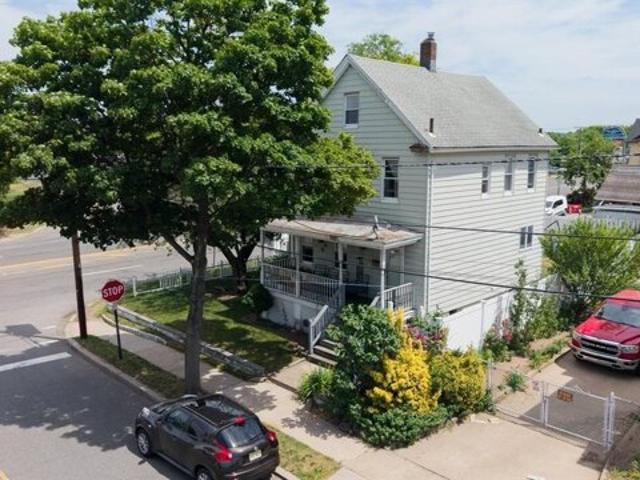 Pulaski Pl, Hackensack, Home For Sale