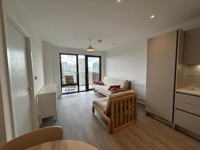 Pullman House, Wembley Park 1 bed apartment to rent £2,100 pcm £485 pw