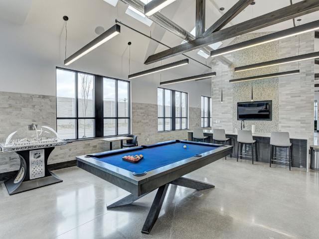Pullman Pointe 2 Bedroom Apartment for Rent at 11110 Lantern Rd, Fishers, IN 46038