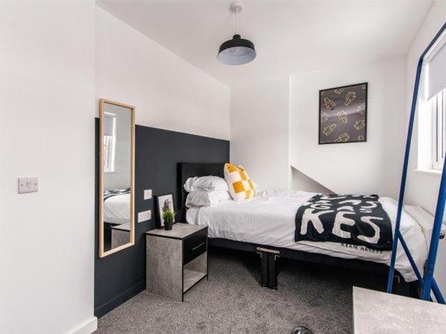 Pullman Road 6 bed house share to rent £3,246 pcm £749 pw