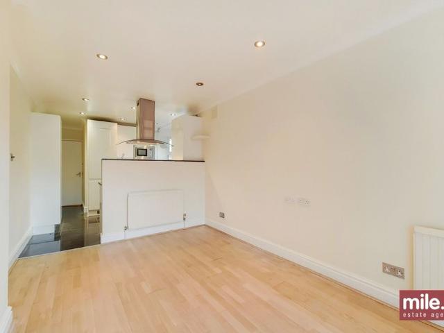 Purves Road, Kensal Green, NW10