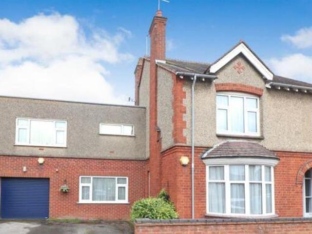 Purvis Road, Rushden, 4 Bedroom Detached