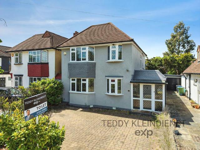 Purbeck Avenue, New Malden KT3 3 bed detached house to rent £3,500 pcm £808 pw