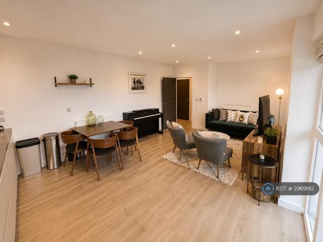 Purbeck Gardens, London, SE26 3 bed flat to rent £3,500 pcm £808 pw