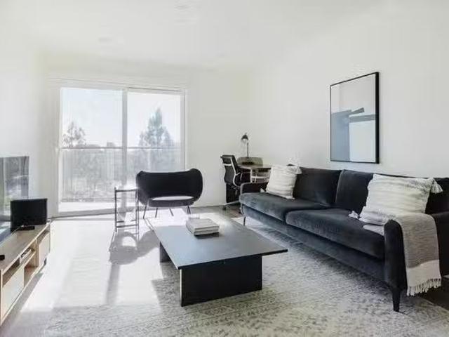 Purdue Avenue, Los Angeles, CA