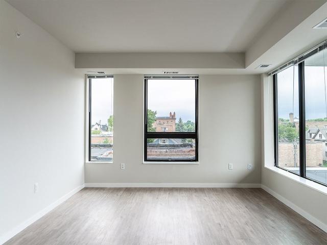 PURE Lowry Studio Apartment for Rent at 2000 Lyndale Ave S, Minneapolis, MN 55405 Lowry Hill East