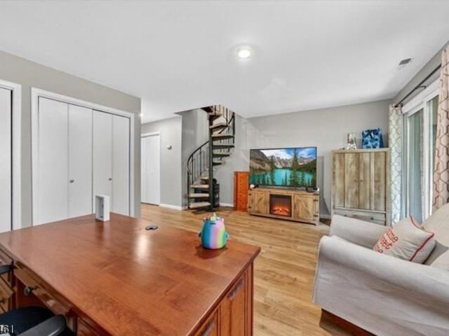 Purgatory Ct Unit,vernon, Condo For Sale