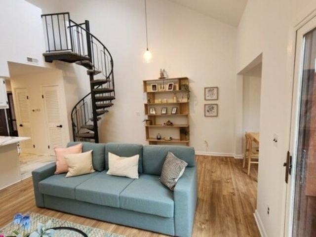Purgatory Ct, Vernon, Condo For Sale