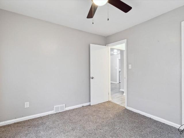 Puritan Manor 1 Bedroom Apartment for Rent at 15818 Puritan St, Detroit, MI 48227 Cerveny