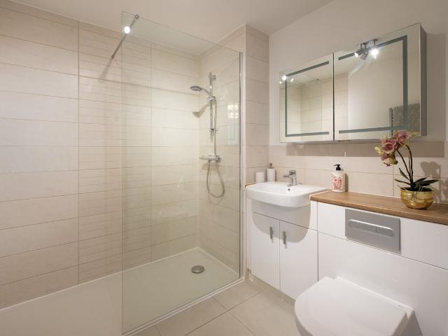 Purley CR8, 2 bed flat to rent, £3,375 pcm | PrimeLocation