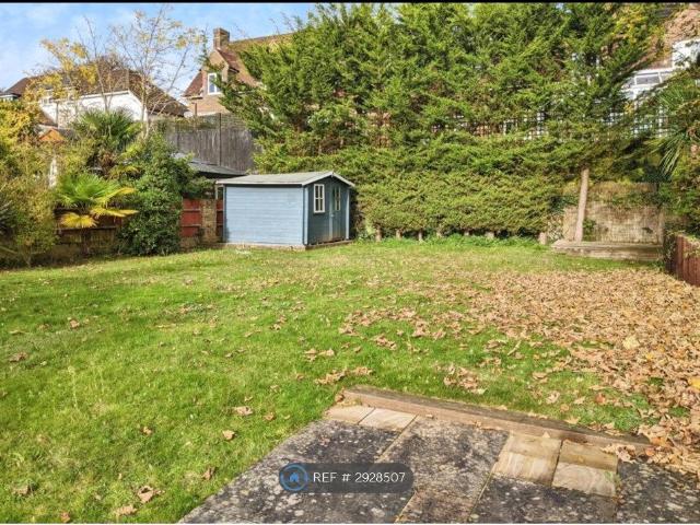 Purley, Purley CR8, Room to rent, £900 pcm | PrimeLocation