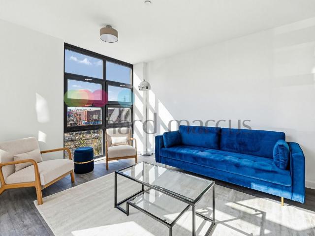 Purley Way, Croydon CR0, Studio to rent, £1,350 pcm | PrimeLocation