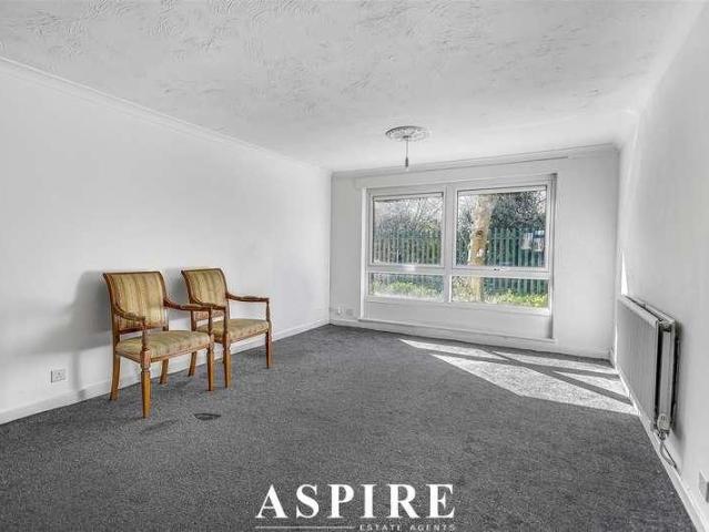 Purley Way, Westcliff on sea, SS0