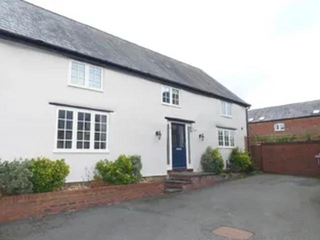 Purlieu Mews, Naseby £1,450 pcm ⓘ The monthly or weekly payment required by the landlord. Read our glossary page *Tenant Info | 3 bedrooms Material Information