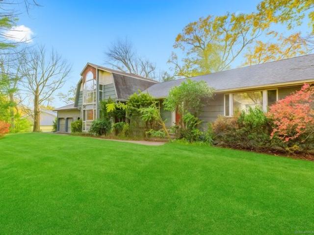 Putting Green Rd, Trumbull, Home For Sale