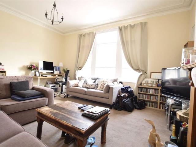 Putney Bridge Road, London, SW15