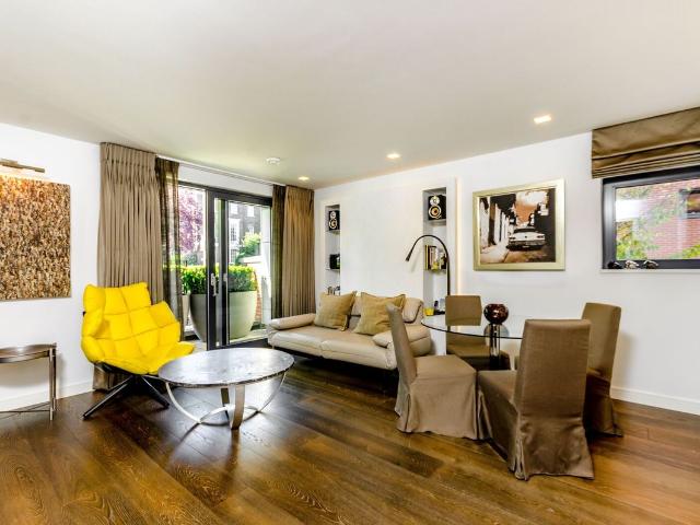 Putney Hill, Putney, London SW15, 2 bed flat to rent, £4,500 pcm | PrimeLocation