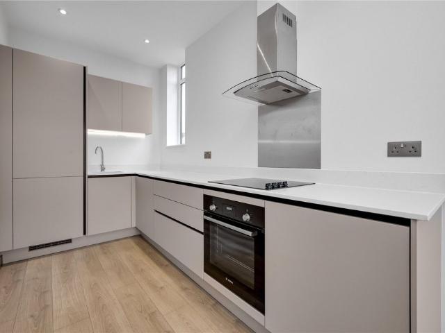 Pyrford Road, West Byfleet, KT14