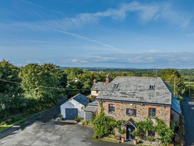 Pyworthy, Holsworthy, 5 Bedroom Detached