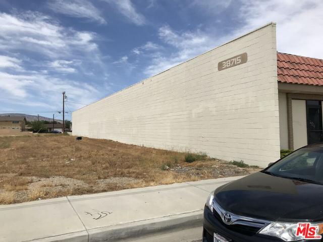 Q3 E Ave Q3, Palmdale, CA 93550 | MLS #24 443 | Compass