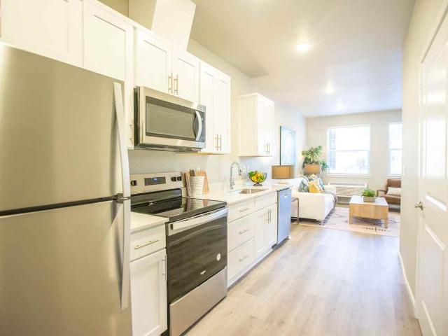 Q1 Apartments 2 Bedroom Apartment for Rent at 421 Ne 80th Ave, Hillsboro, OR 97006 Sommerset West Elmonica South