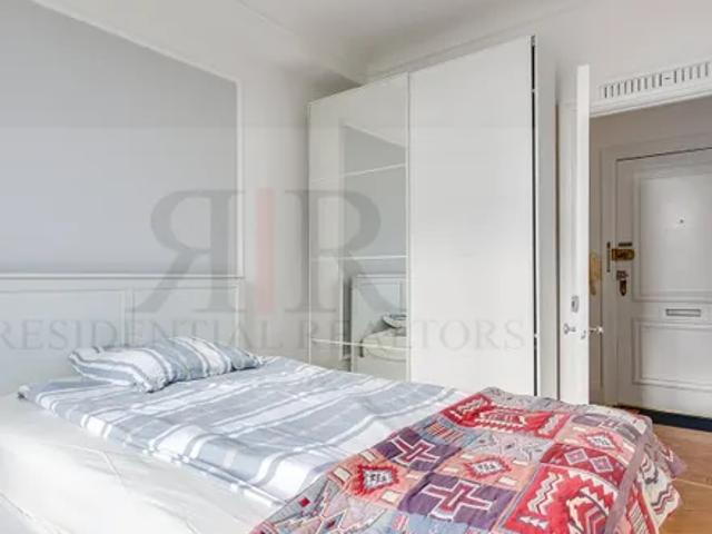 Q. Food & Wine, Queensway, London, W2 3RY, United Kingdom | 2 bed apartment for rent #154589326 | Rentberry