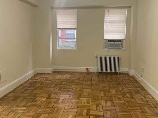Q Street Apartments Studio Apartment for Rent at 2501 Q St Nw, Washington, DC 20007 Georgetown