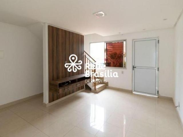 QC 1 Condomínio Jardins dos Jacarandás Casa com 2 quartos nascente Jardim Mangueiral