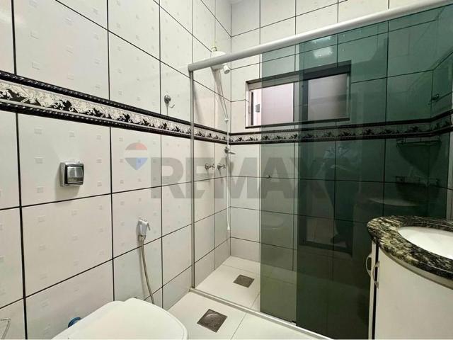 QE 08 Guará I | Casa de 3 Quartos, 2 Suítes, Área Gourmet e Fácil Acesso à EPTG
