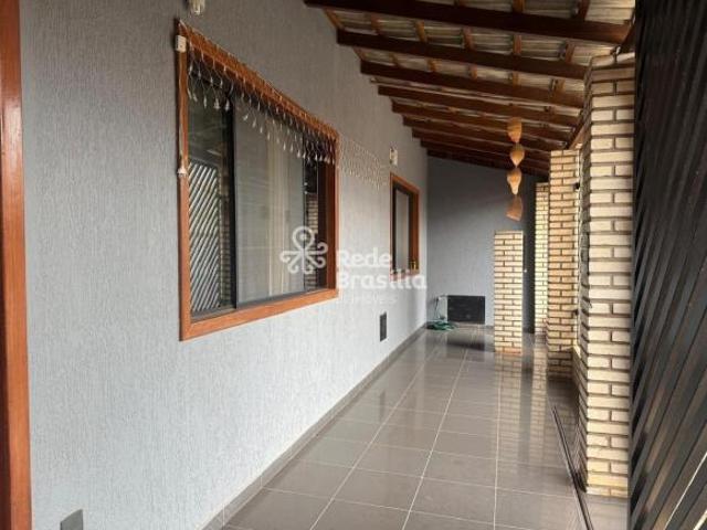 QE 09 Casa à venda com 5 quartos, Guará I *HABITE SE EM ANDAMENTO