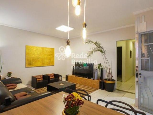 QE 17, Casa térrea com 2 quartos à venda, Guará II, Brasília/DF