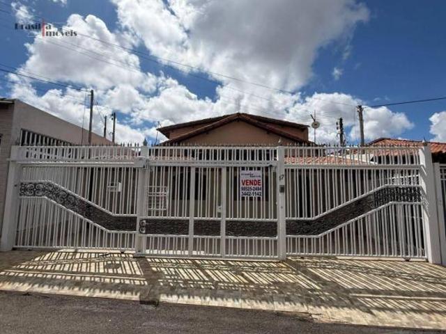 QE 15 CJ Q Casa com 3 dormitórios à venda, 248 m² por R$ 1.250.000 Guará II Guará/DF