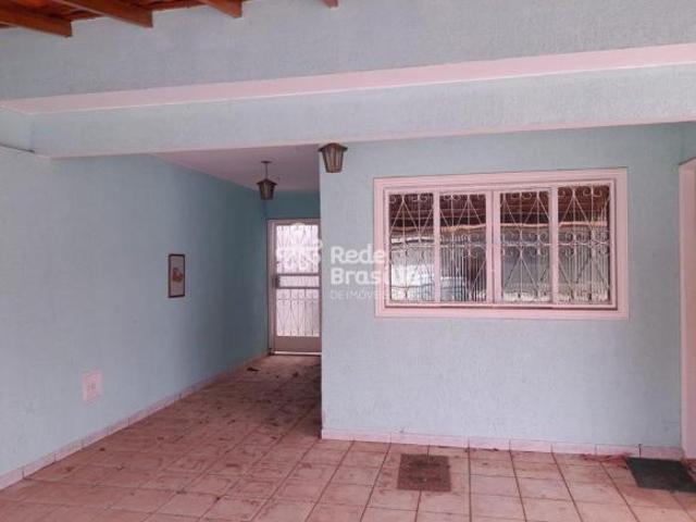 QE 19 Casa com 4 quartos 2 vagas aceita financiamento Guará II