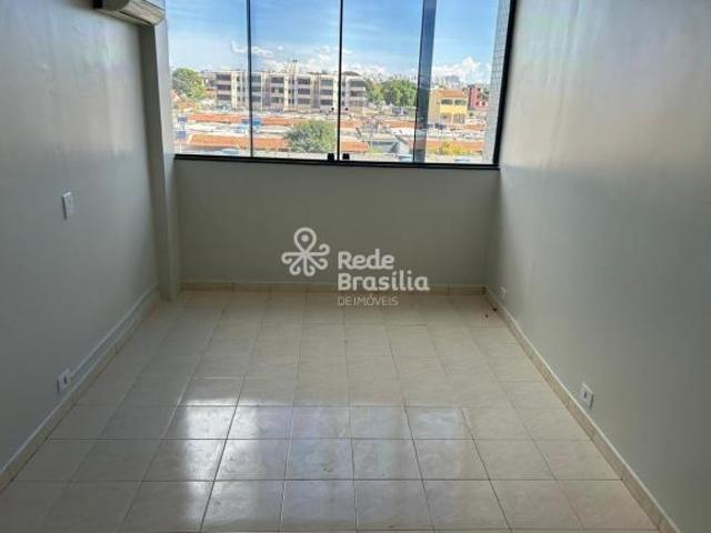 QE 20 Apartamento 3 quartos 2 banheiros Guará I