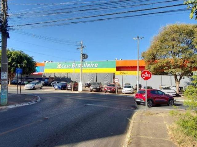 QE 26 Casa de esquina – uso comercial ou residencial