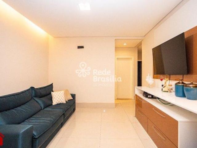 QE 30 casa na laje 3 quartos 1 suíte armários planejados Aceita financiamento e FGTS Gua